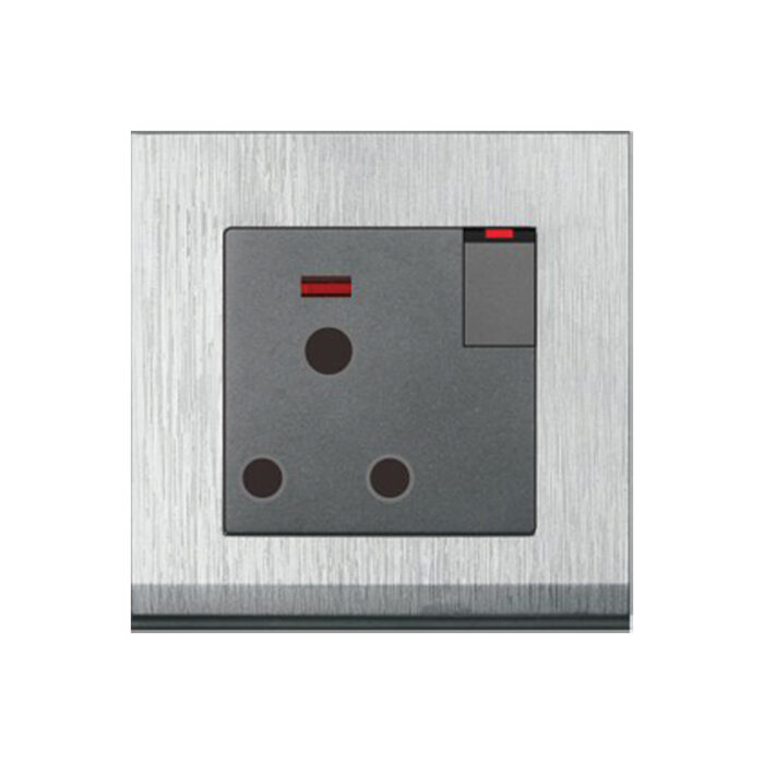 15 Amp Switched Socket With Neon (3 Pin Round) – Appollo Power Ltd.
